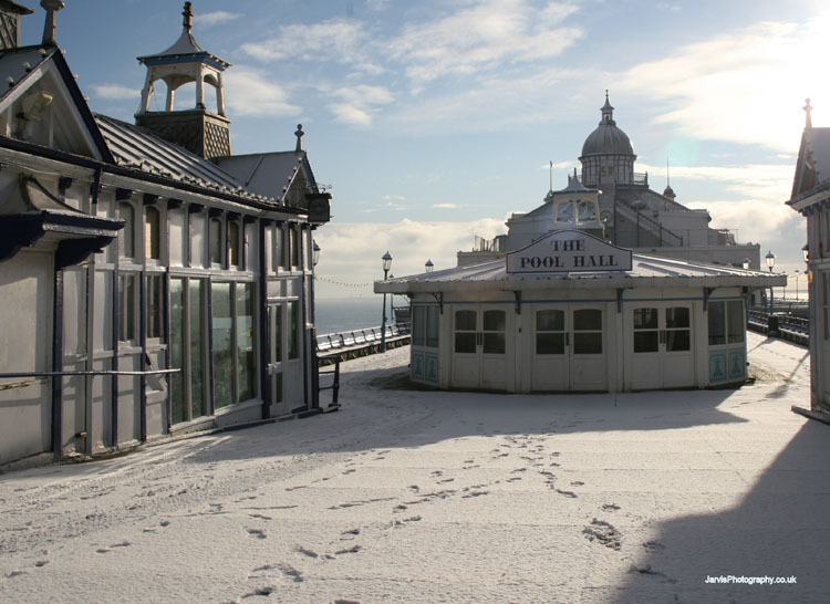 Eastbourne Pier Snow 2